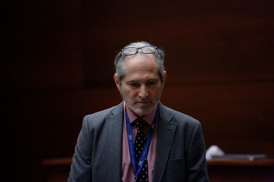 Abbott abre sumario contra fiscal metropolitano occidente por “nepotismo”